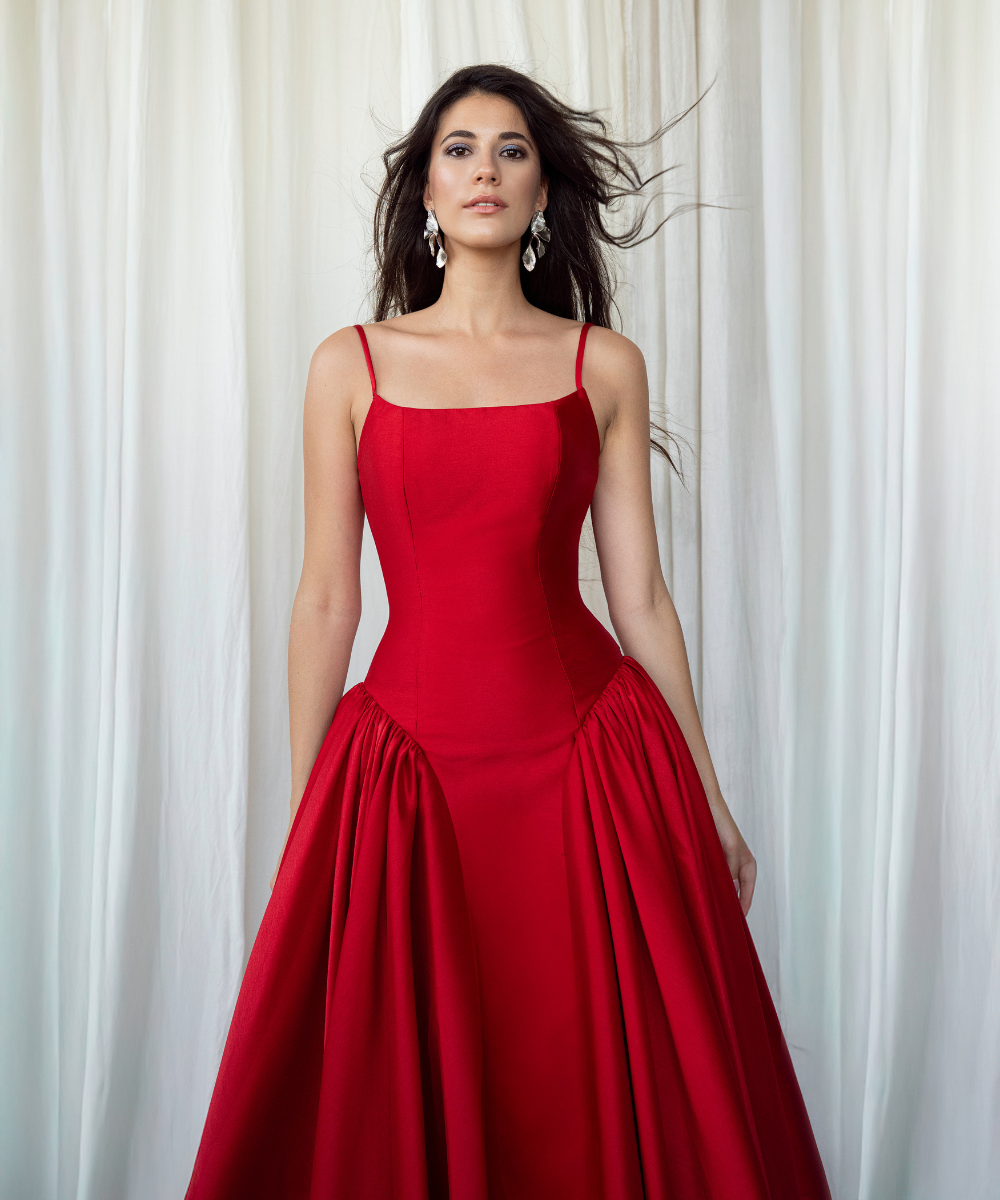 Red Gown – Veejay Floresca